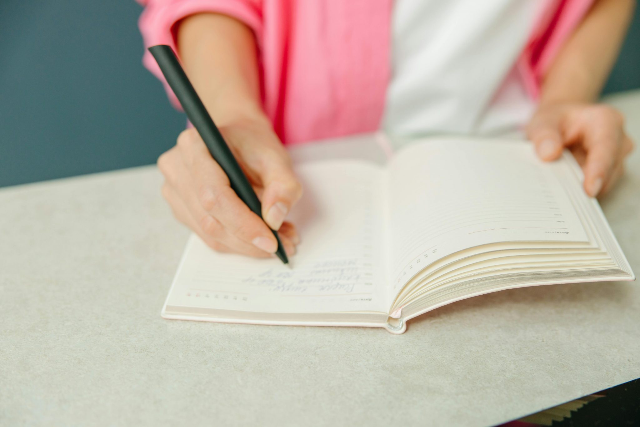 5 Easy Steps to Hearing Spirit Guides - Insight Psychics