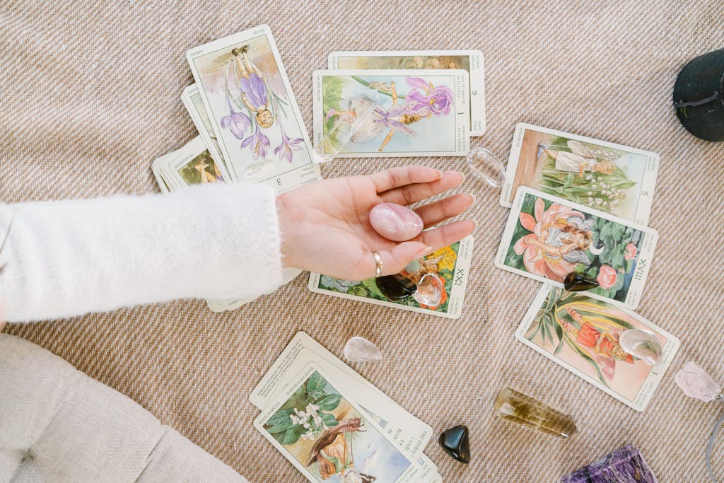 Fast Accurate Tarot Email Reading - 6 Reasons for Choosing One ...